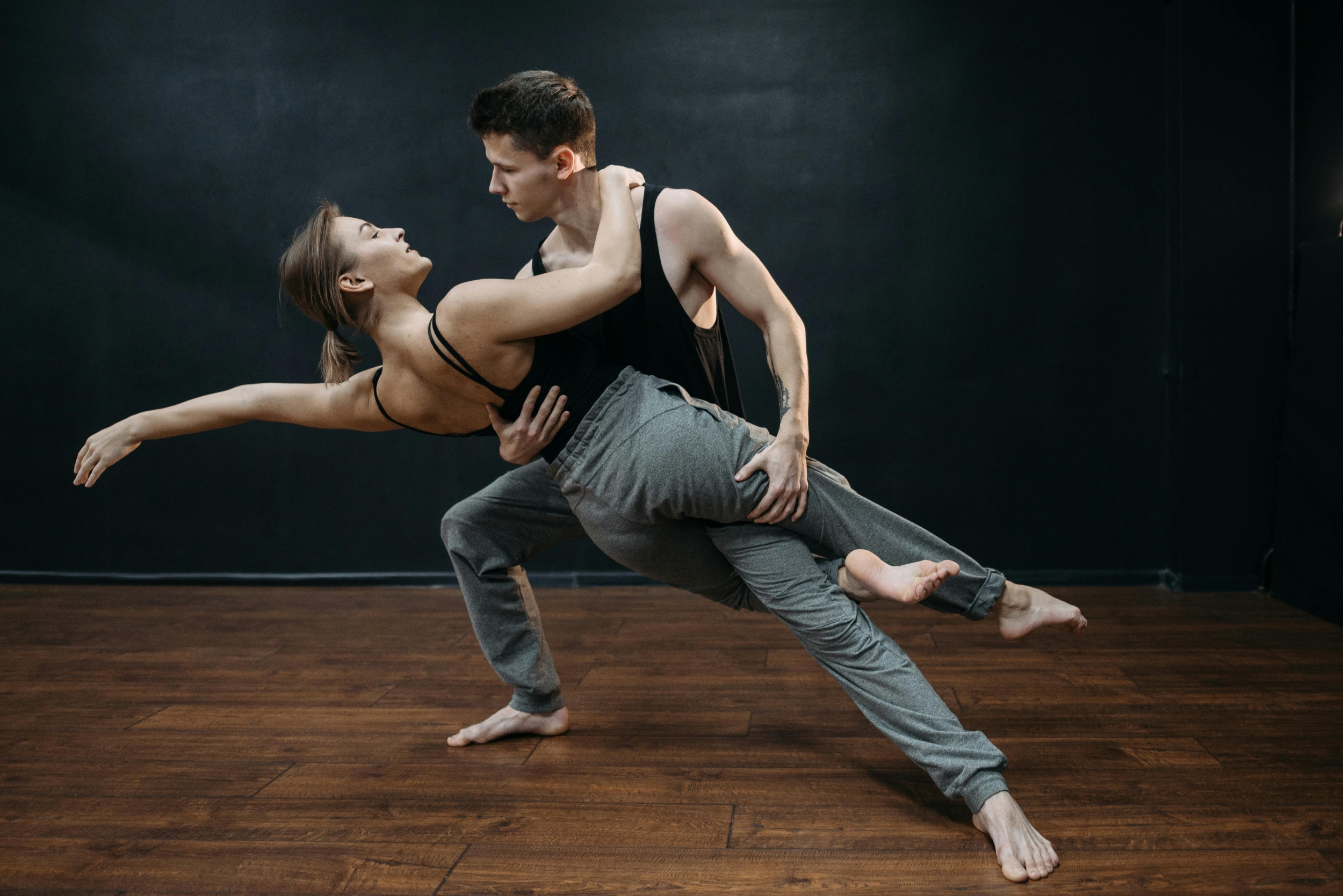 Top Contemporary Dance Choreographers and Modern Dance Artists ...